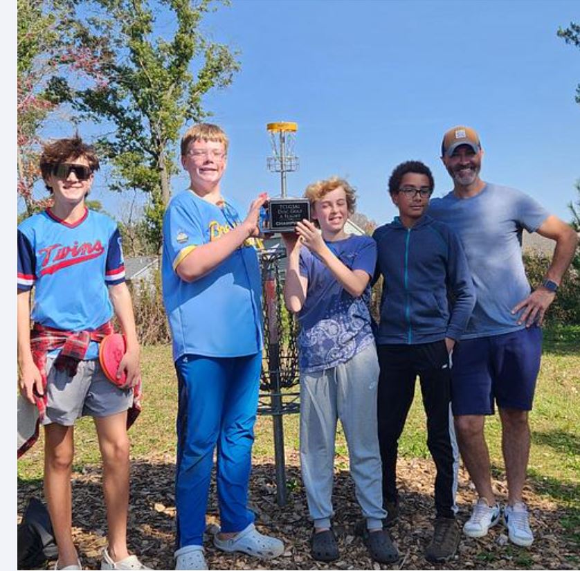 First Place Salem Disc Golf Team! - Salem Lutheran